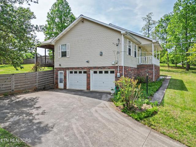 862 Hinkle Estates Drive