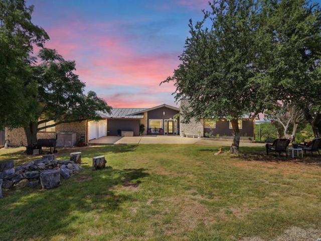 862 Indian Creek Loop, Kerrville, TX 78028