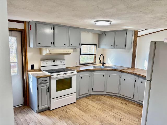 862 Mayhew Turnpike, Unit 13, Bristol, NH 03222 | MLS #5086