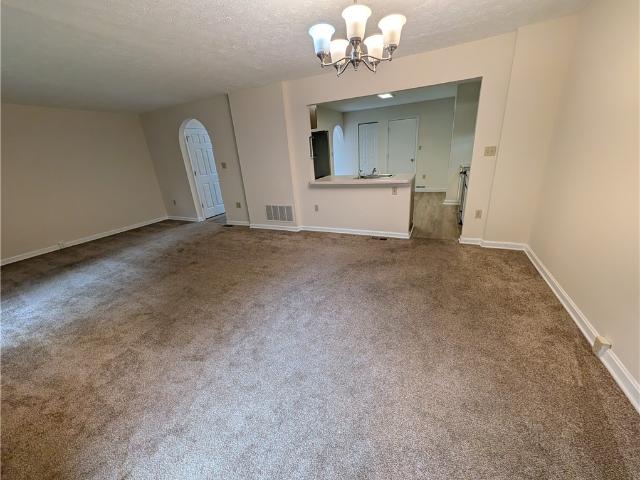 862 Sunset Circle