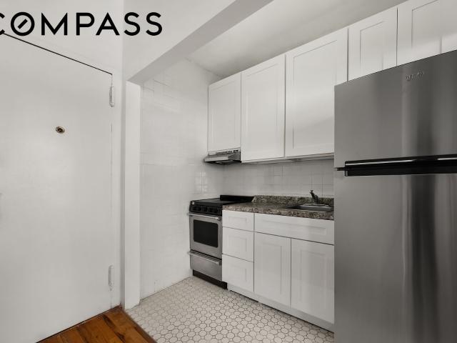 862 W End Avenue 3F