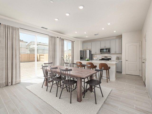 862 Telford Dr, Vacaville, CA 95687
