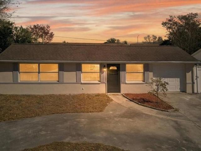 8634 Velvet Dr, Port Richey, FL 34668