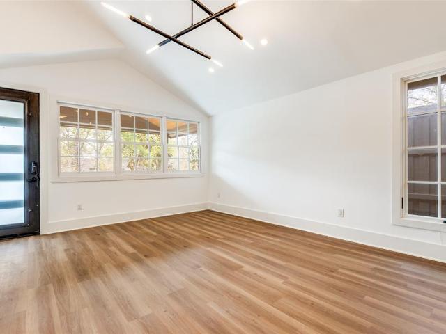 8635 Daytonia Ave, Dallas, TX 75218 | Compass