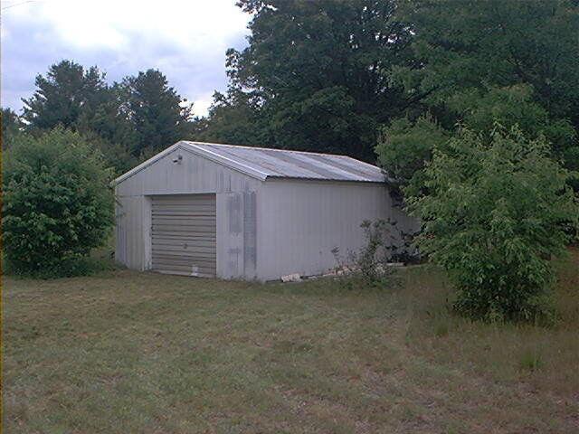8635 W 16 Mile Road