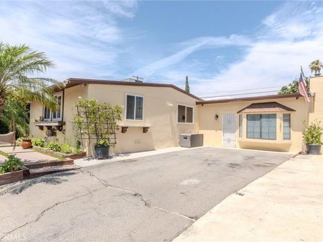 8636 Colbath Ave, Los Angeles, CA 91402