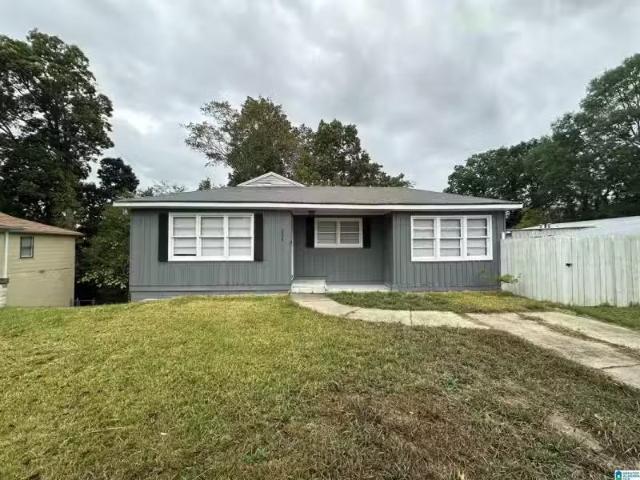 8636 9TH COURT CIR S, BIRMINGHAM, AL 35206 Single Family Resid.