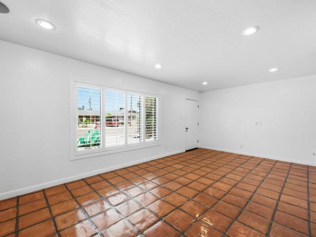8639 E Virginia Avenue