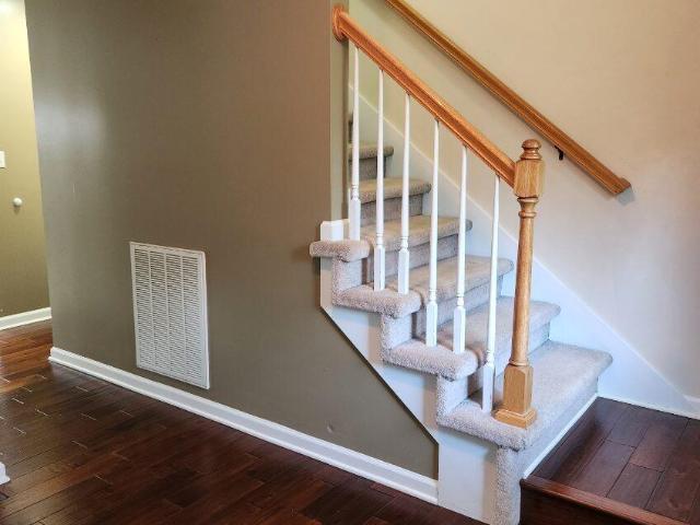 8639 Gleason Drive