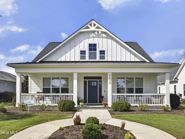 8639 Goldenglow Way NE, Leland, NC 28451