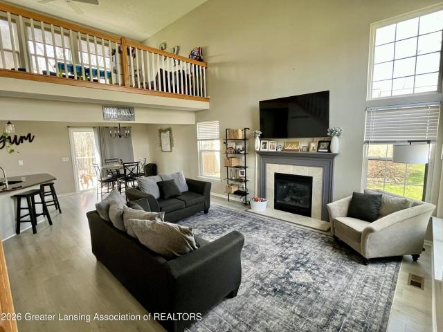8639 Jacaranda Drive