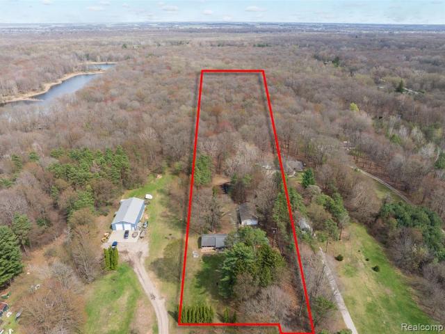 8639 Stone Road