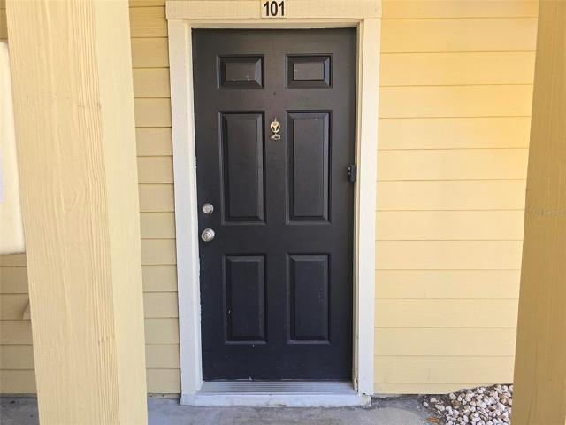 8630 Mallard Reserve Dr, Unit 101, Tampa, FL 33614 | MLS #TB8482 | Compass