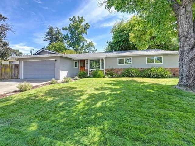 8630 Fairmont Way, Fair Oaks, CA 95628
