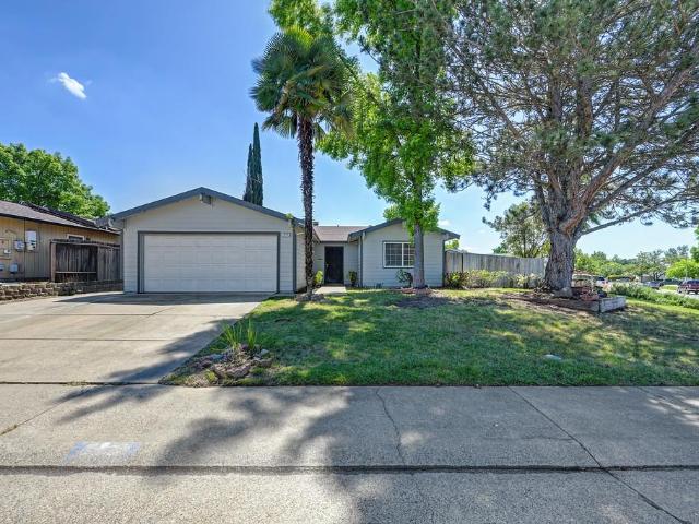 8630 Imran Woods Cir, Citrus Heights, CA 95621 | MLS #226046 | Compass
