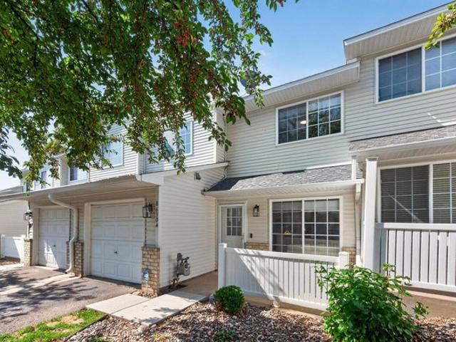 8630 Quarry Ridge Ln Unit H, Woodbury, MN 55125