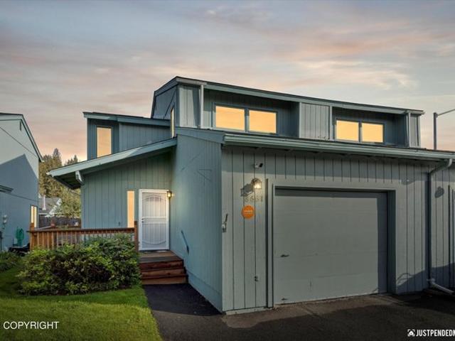 8631 Moss Ct Unit 19, Anchorage, AK 99504