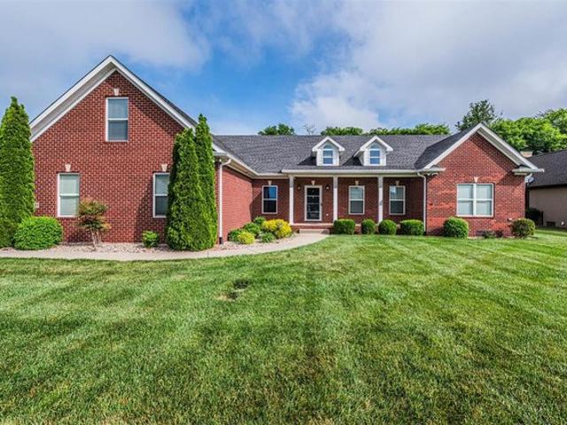8631 Pebblestone Ln, Bowling Green, KY 42122
