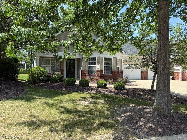 8632 Alexandra Dr Unit 9A, North Royalton, OH 44133