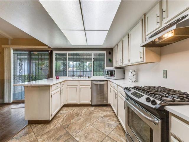 8633 Baumgarten Drive