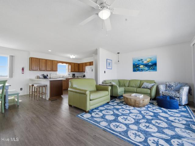 8633 E Tide Drive