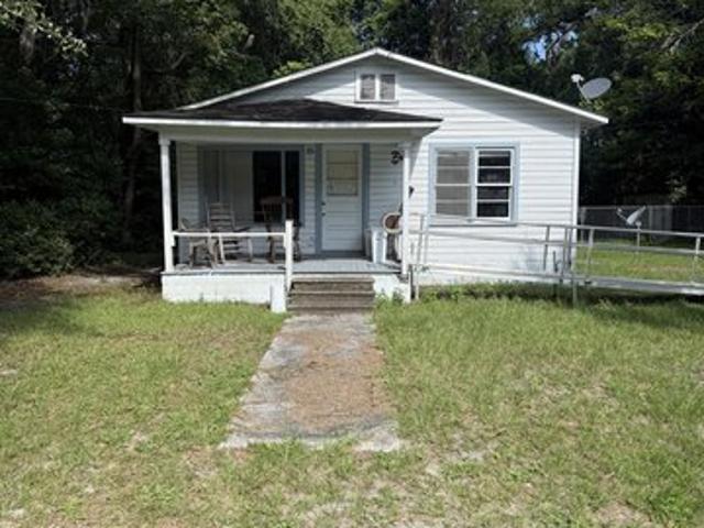 863 Colquitt St, Waycross, GA 31503