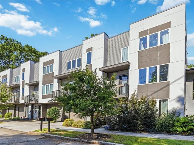 863 Cavanaugh Avenue SE 106