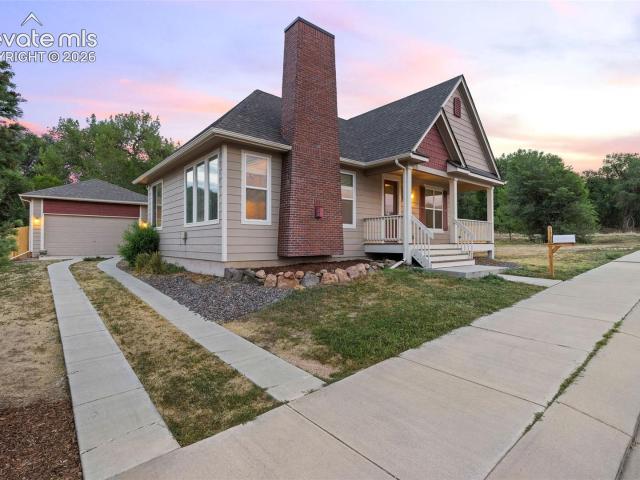 863 Bunting Avenue