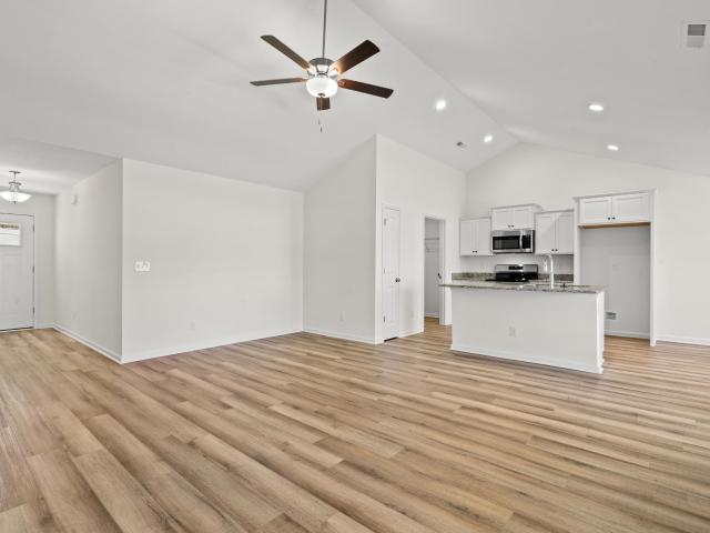 863 Owls Nest Dr