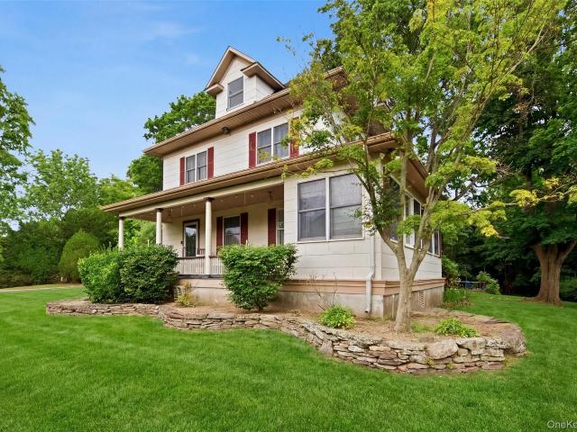 863 Lake Road