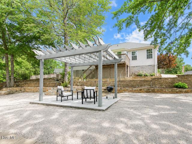 863 Watsonia Drive