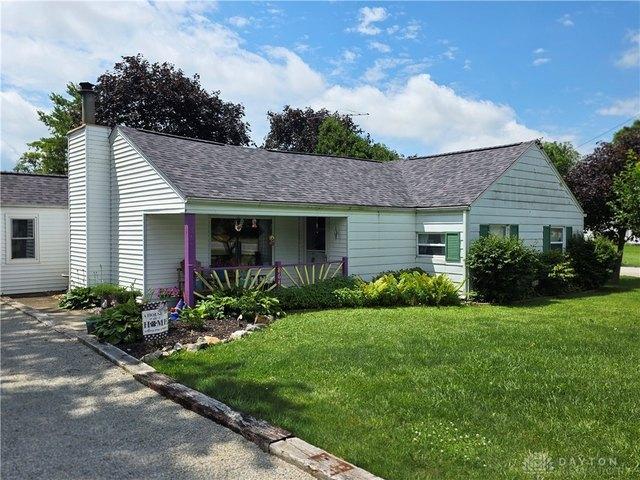 8644 National Rd, Clay Township, OH 45309