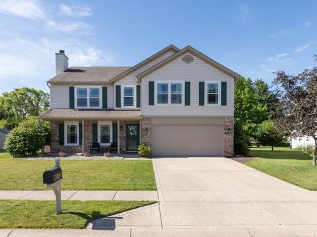 8645 Captain Dr, Avon, IN 46123