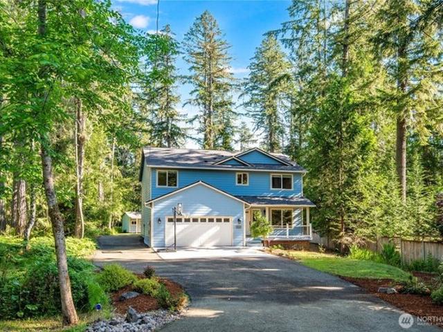 8645 Evergreen Dr NE, Olympia, WA 98506