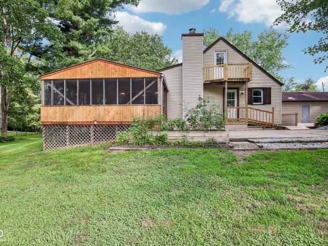 8645 Highland Road