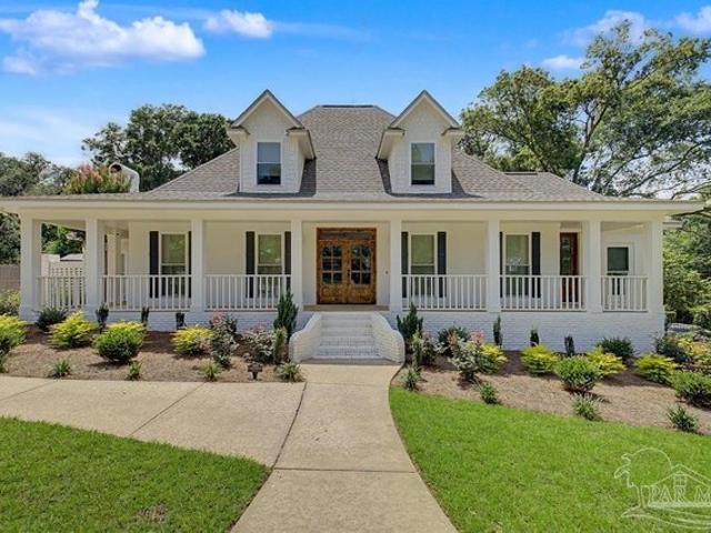 8645 Rosemont Dr, Pensacola, FL 32514