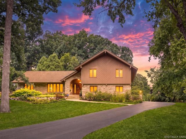 8648 Wedgewood Drive