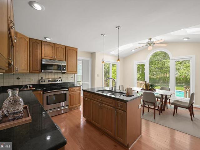 8649 Goldenstraw Lane
