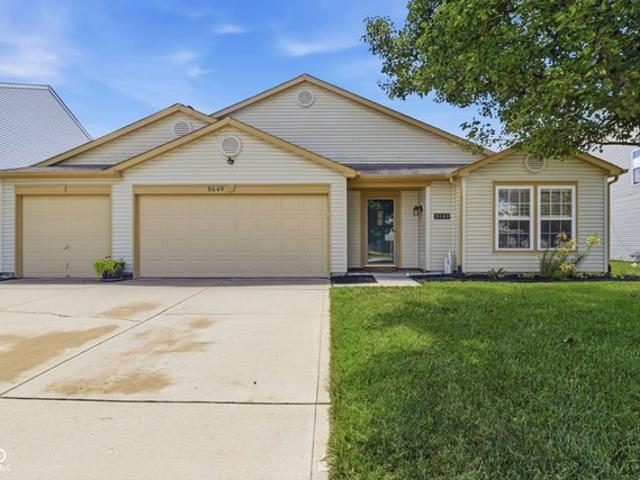 8649 Liberty Mills Dr, Indianapolis, IN 46113