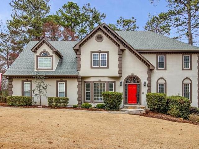 8640 Haven Wood Trail, Roswell, GA 30076