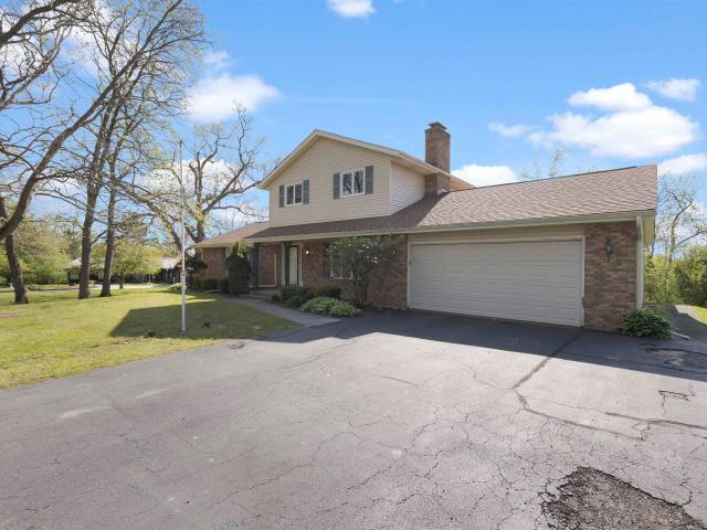 8642 Summerset Drive