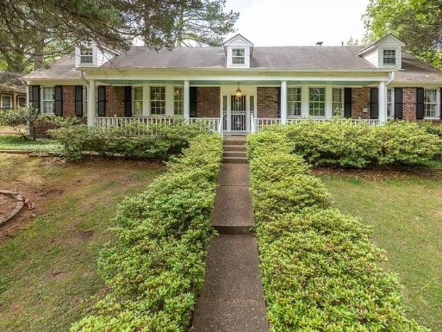 8643 Poplar Pike, Memphis, TN 38138