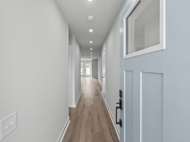 864 Alaska Dr 121A
