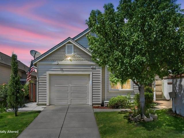 864 Glen Miller Dr, Windsor, CA 95492