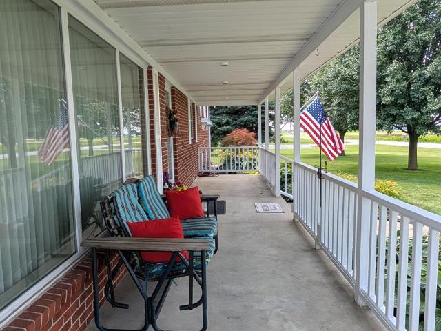 864 E County Road 40