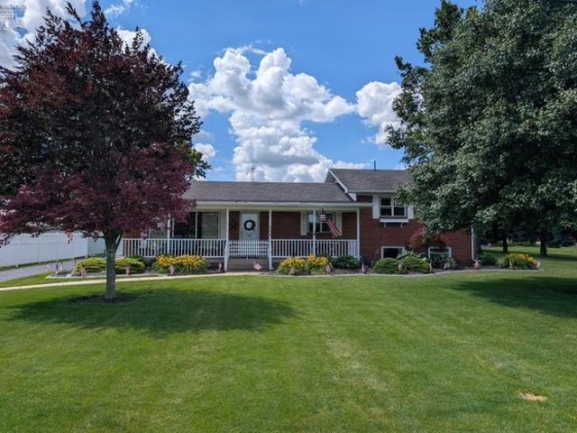864 E County Road 40, Old Fort, OH 44883