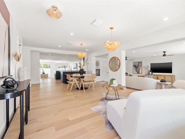 864 mandalay avenue, clearwater beach, us, fl