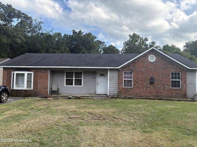 864 Mill River Rd, Jacksonville, NC 28540
