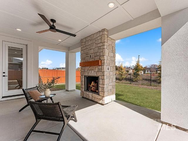 864 N Gracie Ave, Lot 11/3, Eagle, ID 83616 | MLS #98977 | Compass