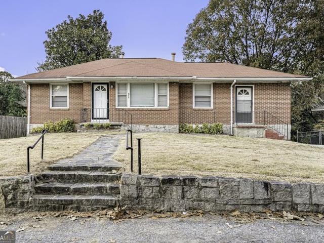 864 Northview Dr, Forest Park, GA 30297